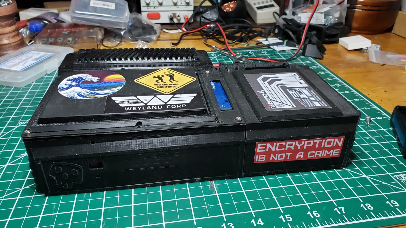 Virtuscope Cyberdeck Build - Planet Geek!